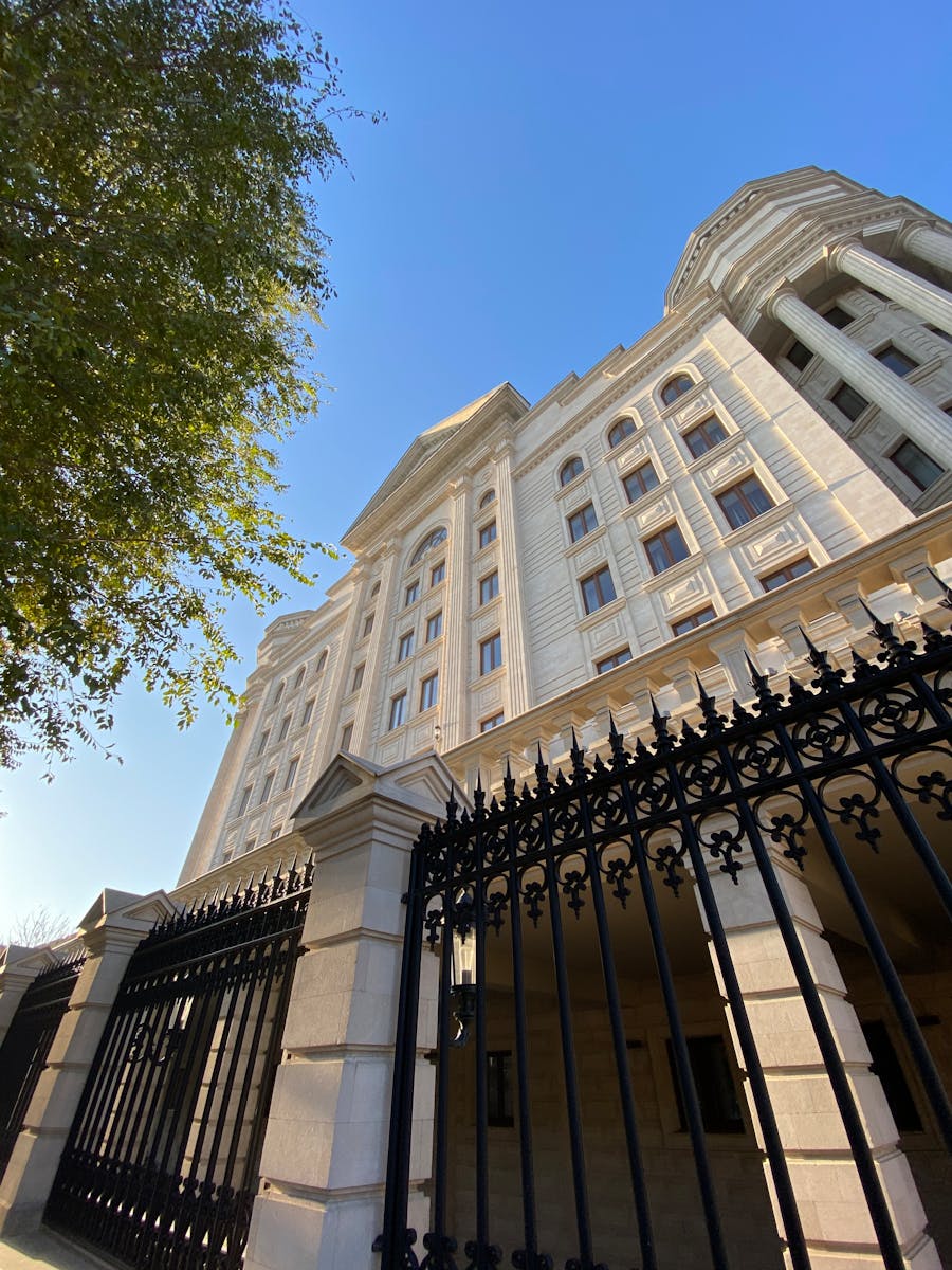 Residential Gates: Types and Benefits